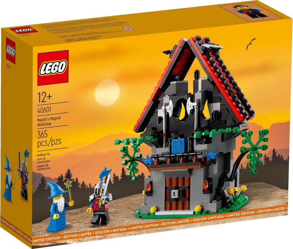 10332 Medieval Town Square revealed: The GOAT is Back! | The Rambling Brick