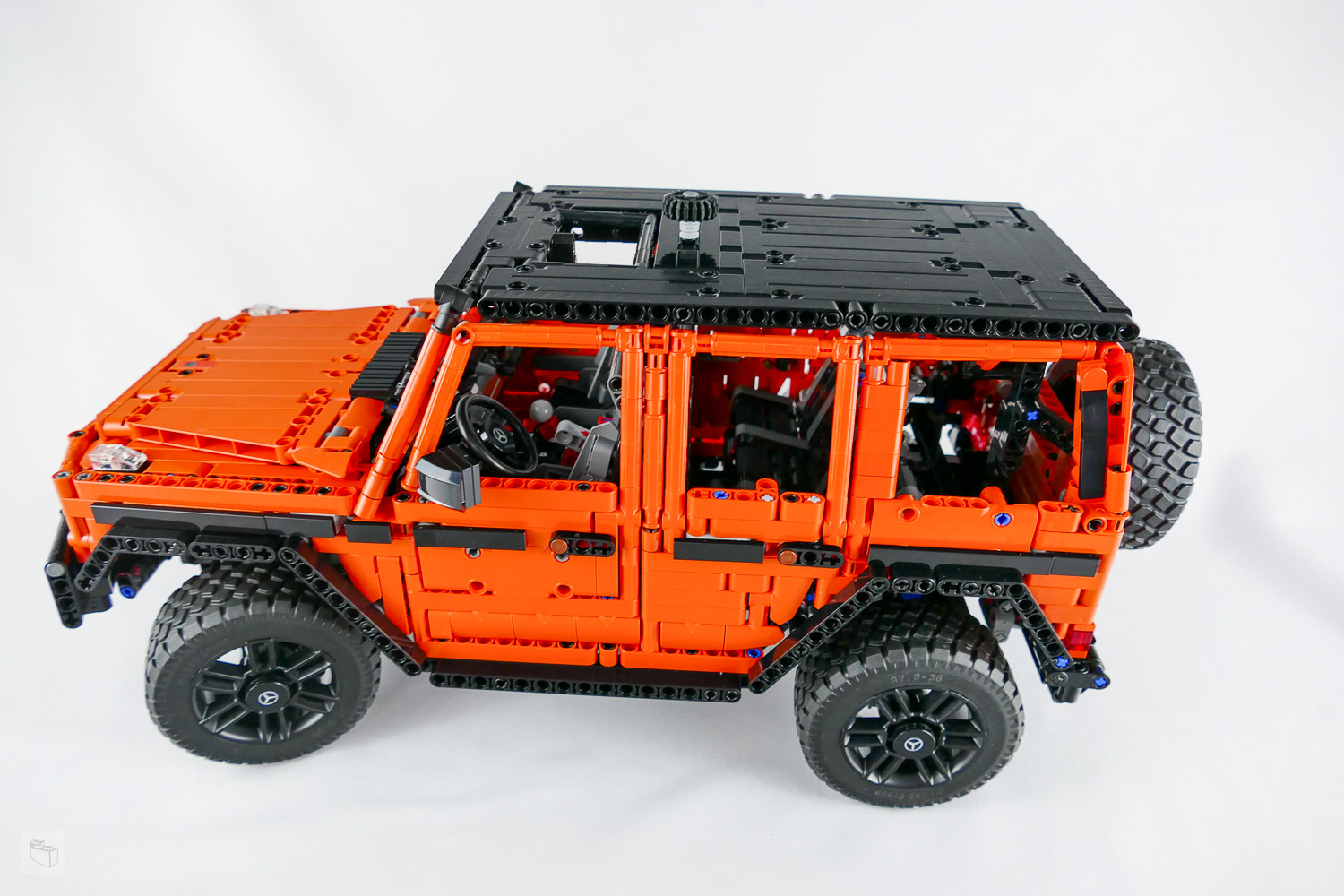 42177 Mercedes G500 123 | The Rambling Brick