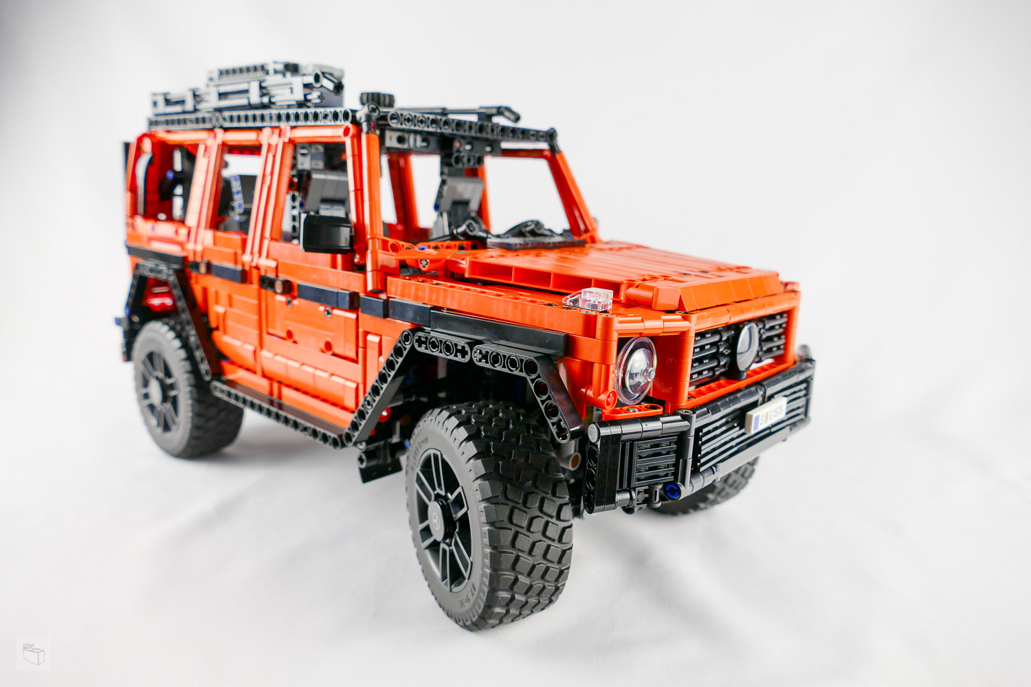 42177 Mercedes G500 135 | The Rambling Brick