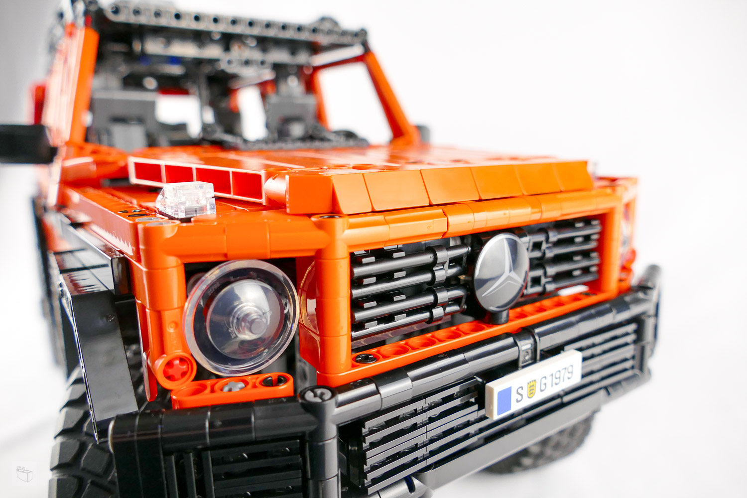 42177 Mercedes G500 138 | The Rambling Brick