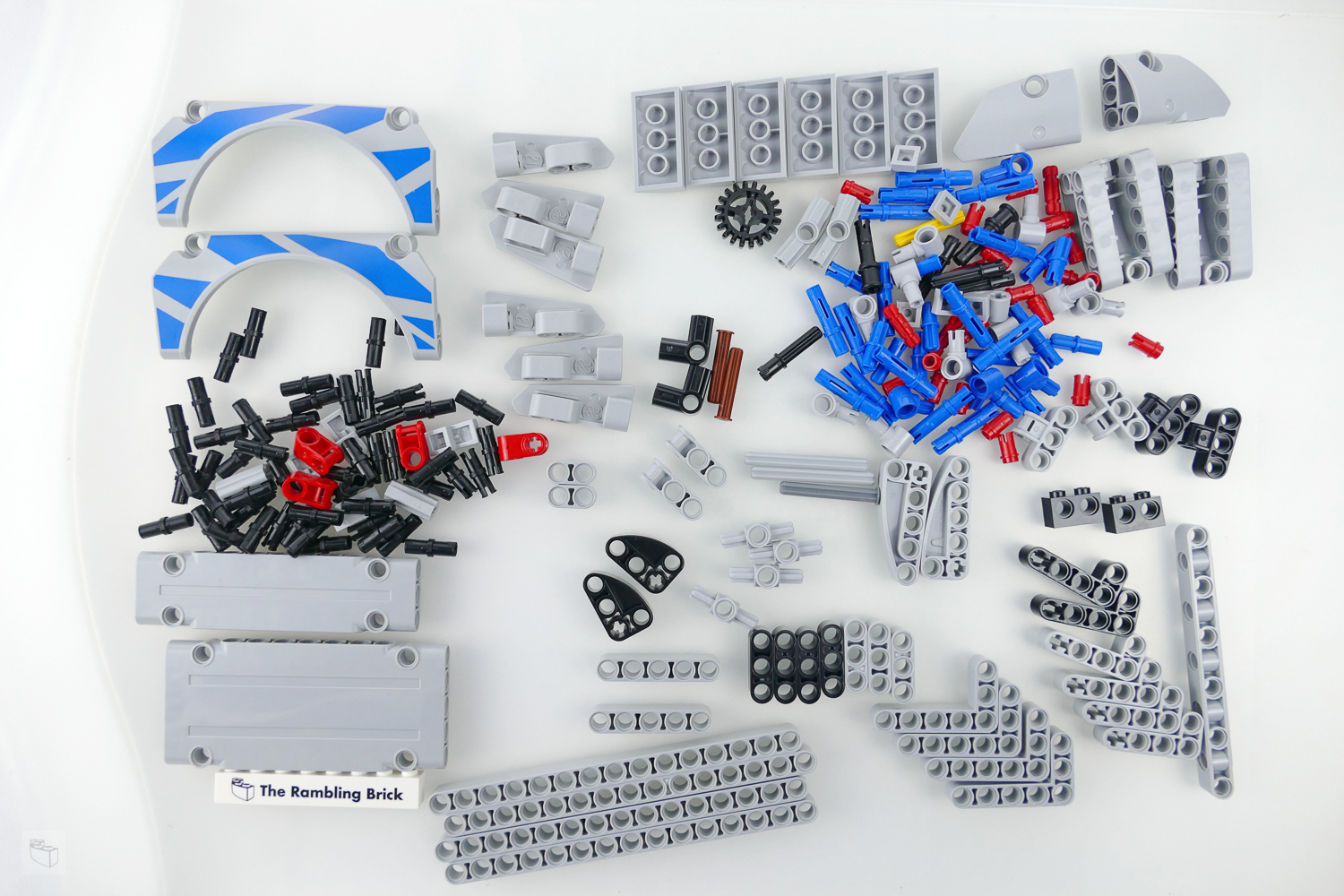 42210 Nissan Skyline GT 086 | The Rambling Brick