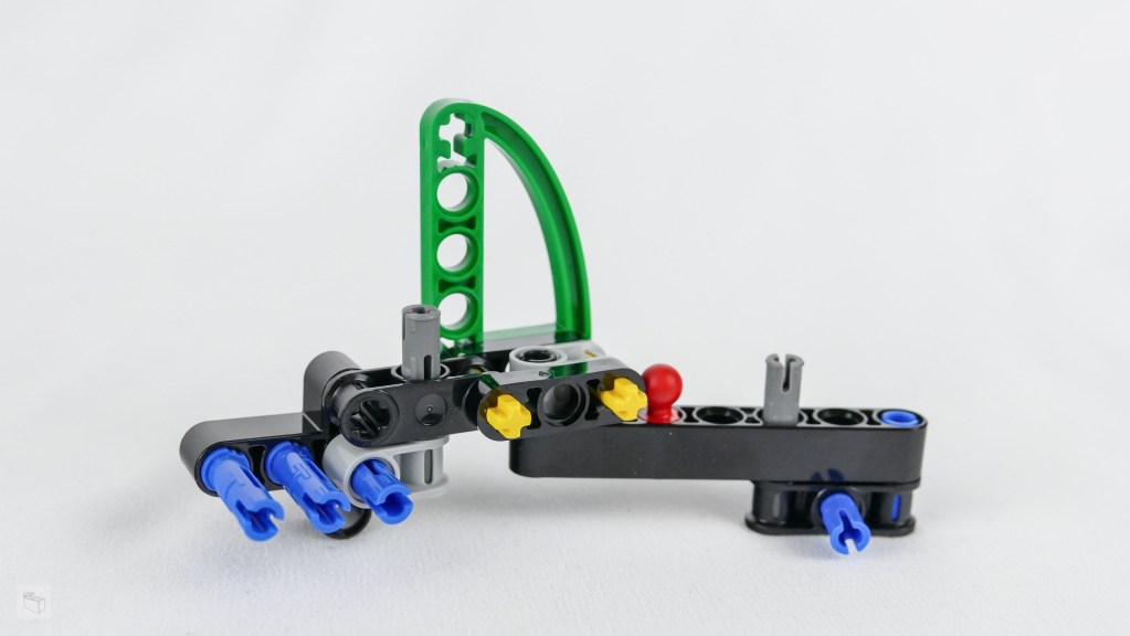 Review of the 42218 John Deere 1670H Wheeled Harvester Set